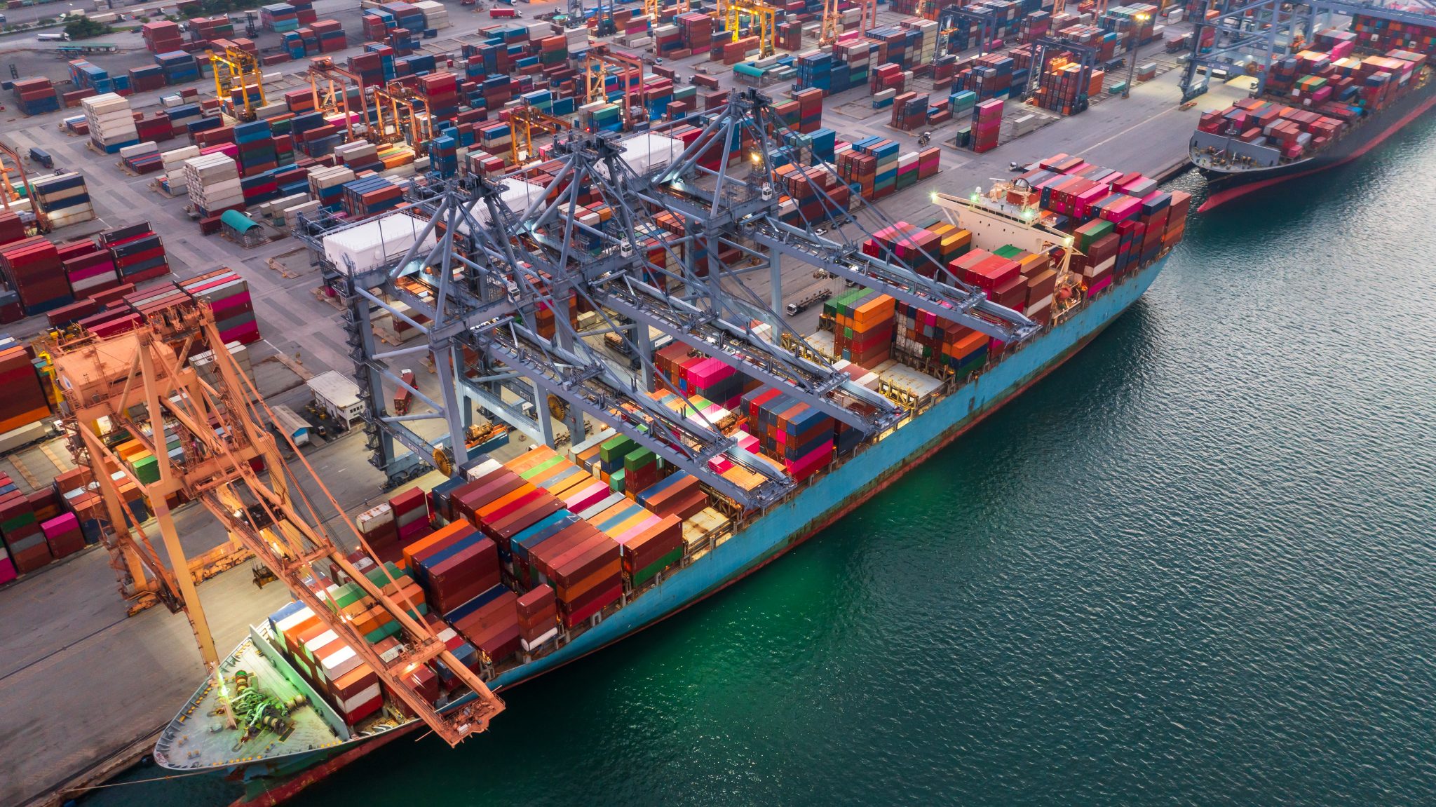 Costs of importing from China to Australia | WorldFirst AU